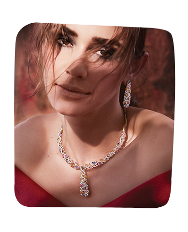 Tanishq moods of the earth store